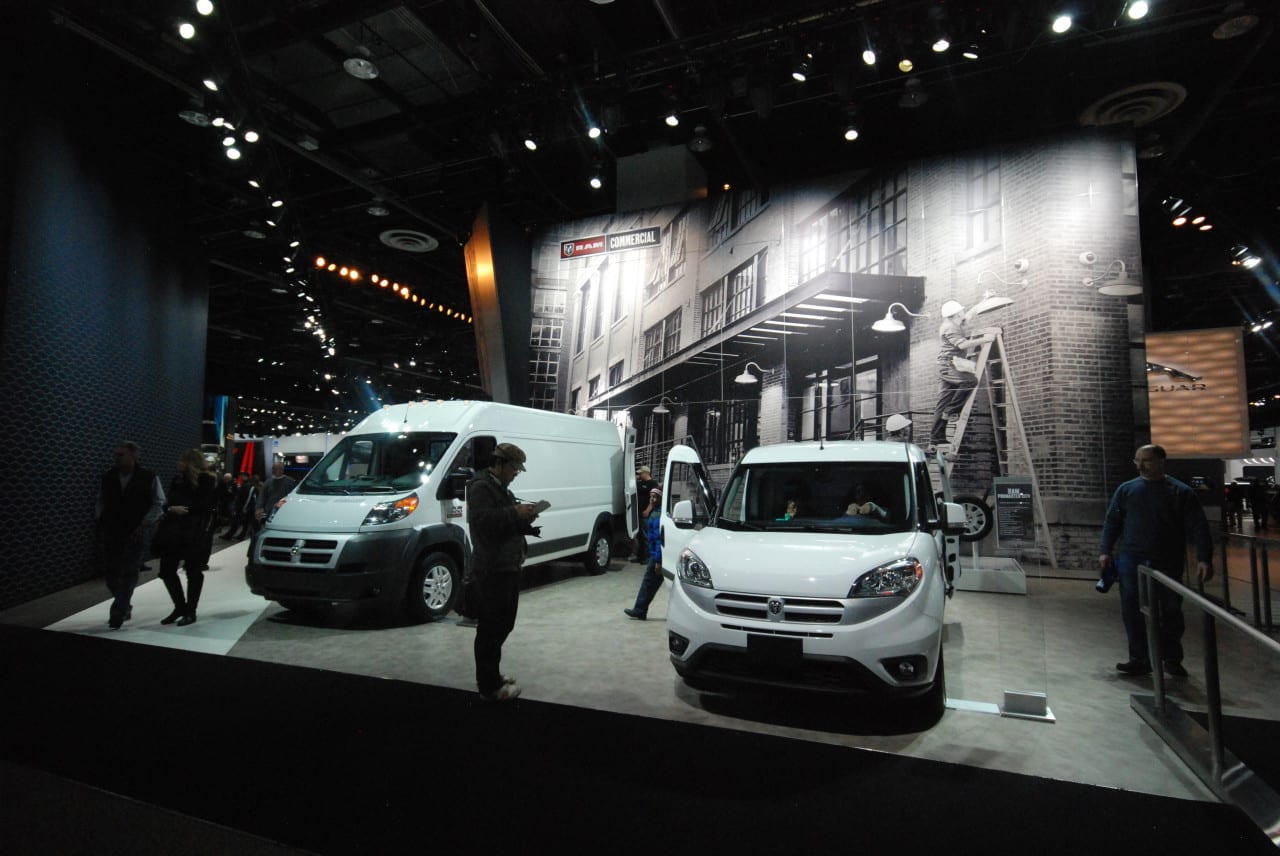 Dazzling Detroit Car Exhibits Engage Attendees