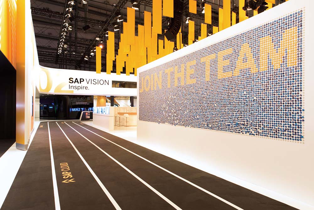 SAP Micro Presentations, Tours Engage CeBIT Techies - Event Marketer