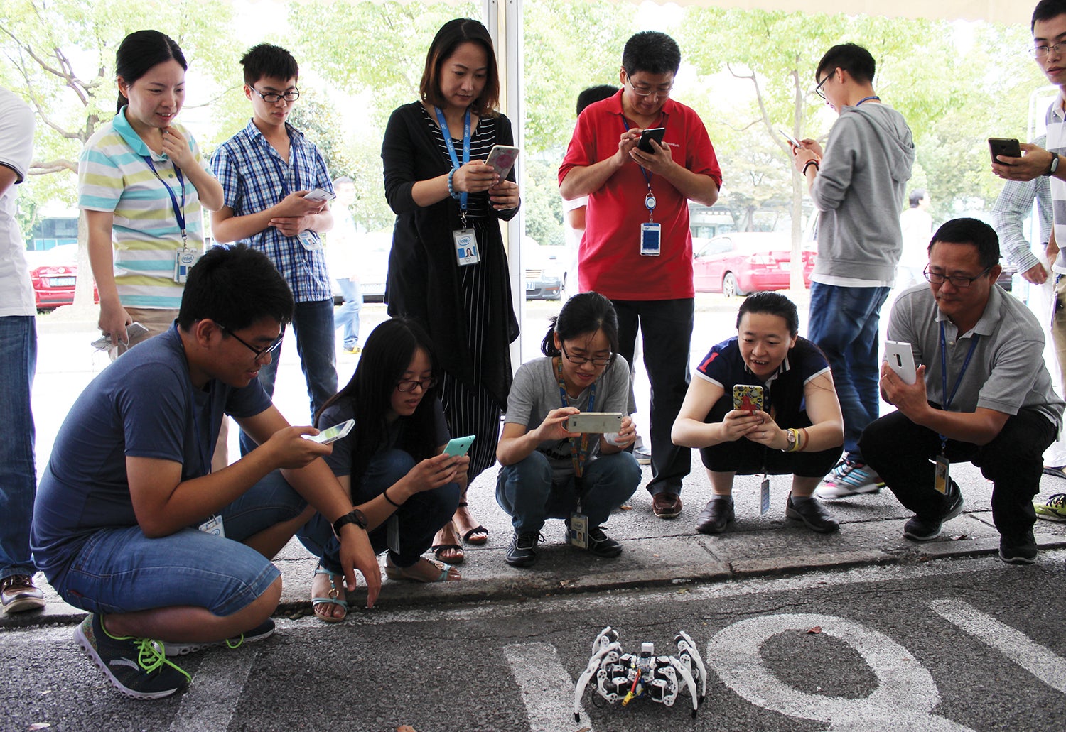 Intel Inspires Employees with Interactive Mobile Tour - Event Marketer