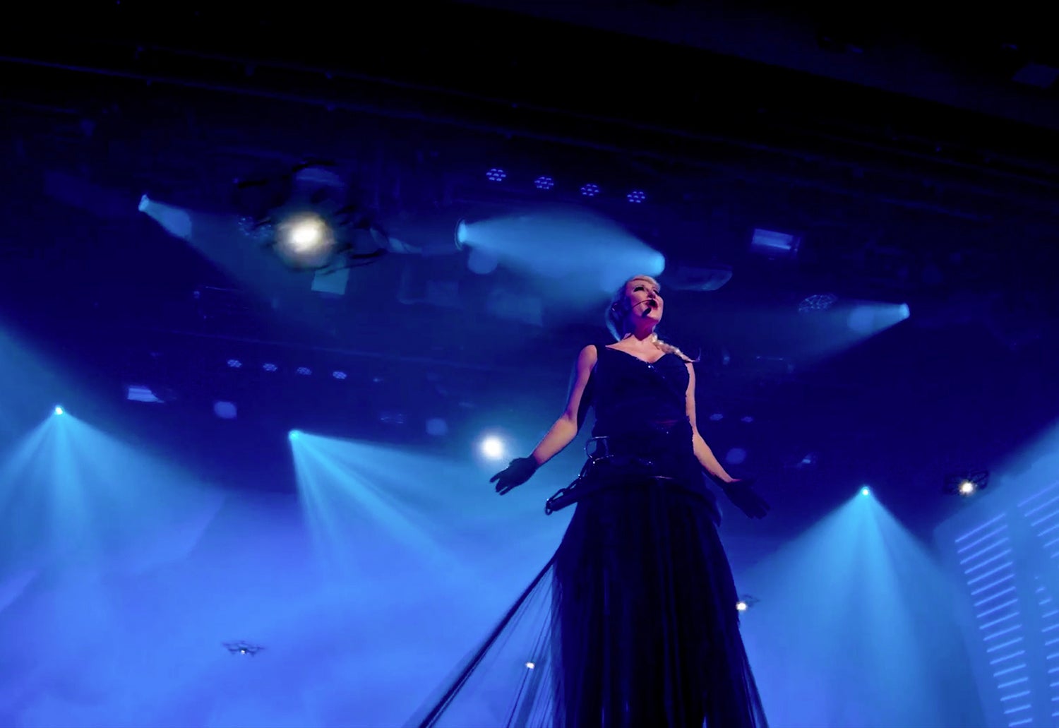 Experiential Insights from Princess Cruises' Tech-Driven Show