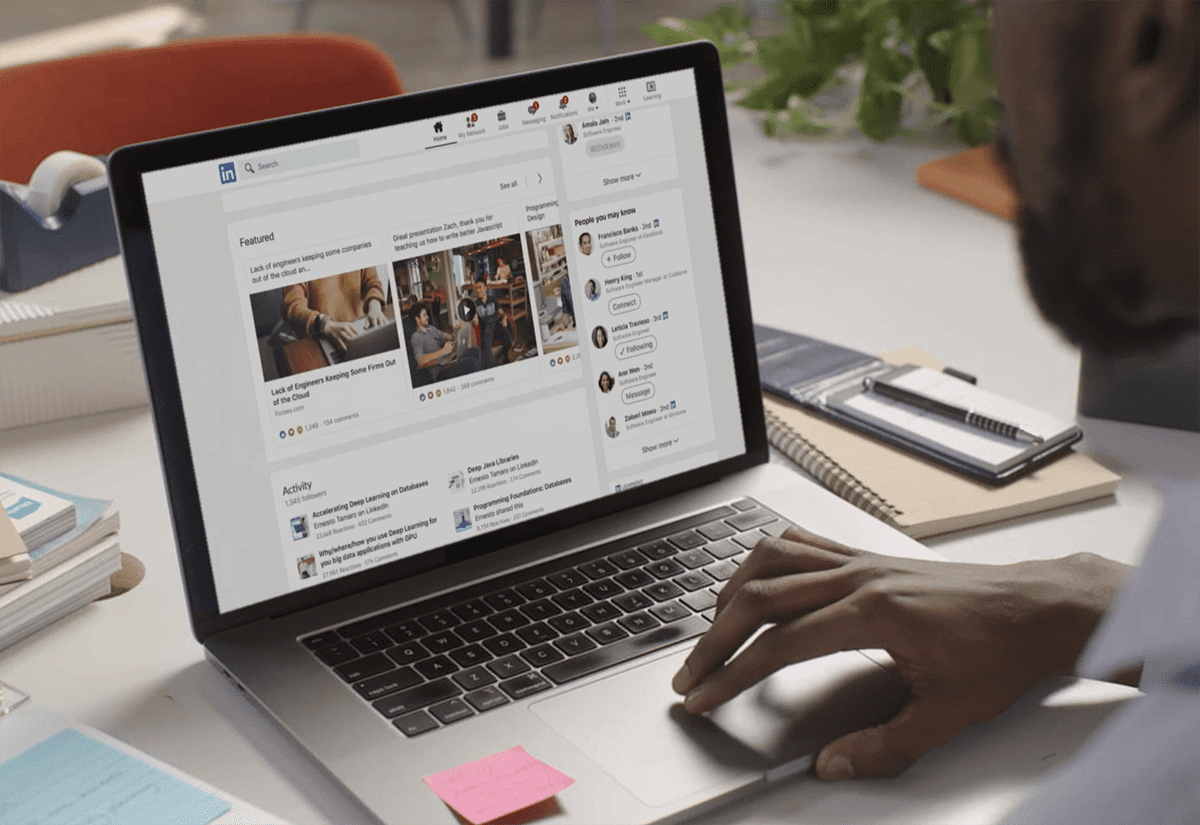 New-era Networking: Tips for Connecting Live and Online