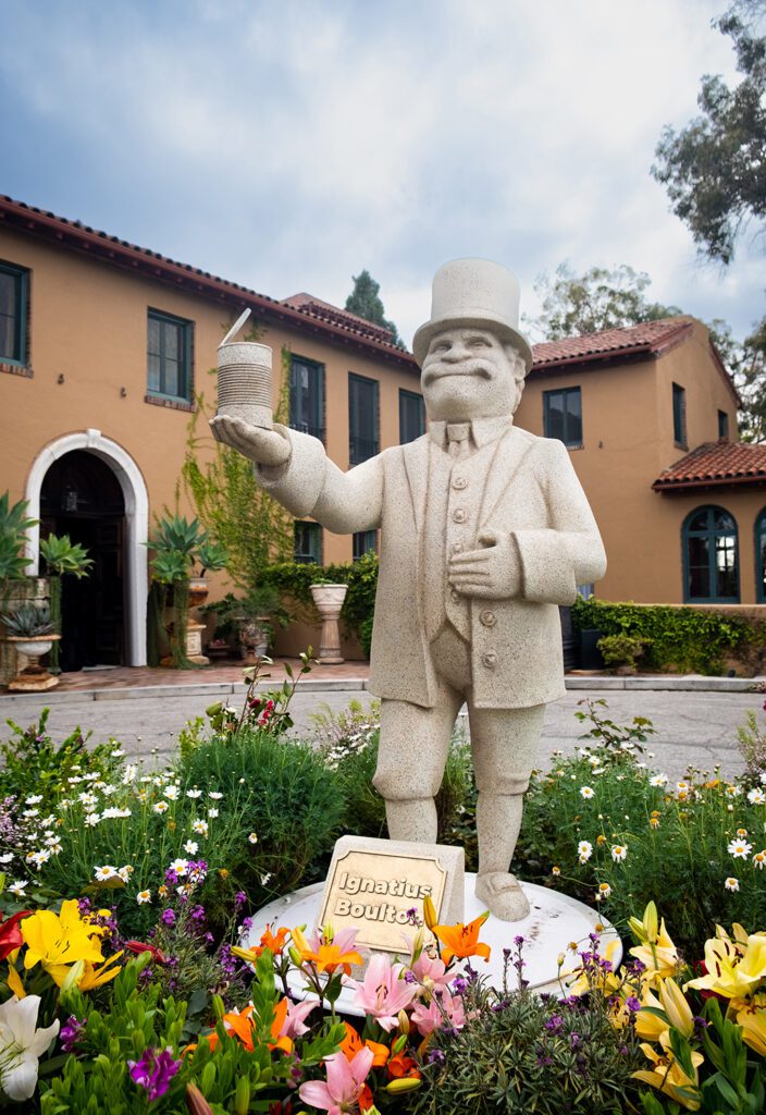 5 Fast Facts: Metacore’s Live Action 'Merge Mansion' Experience