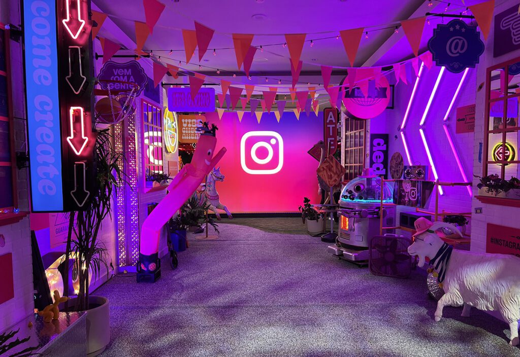 VidCon 2023 Attendees Get Crafty at Instagram's Creator Lounge