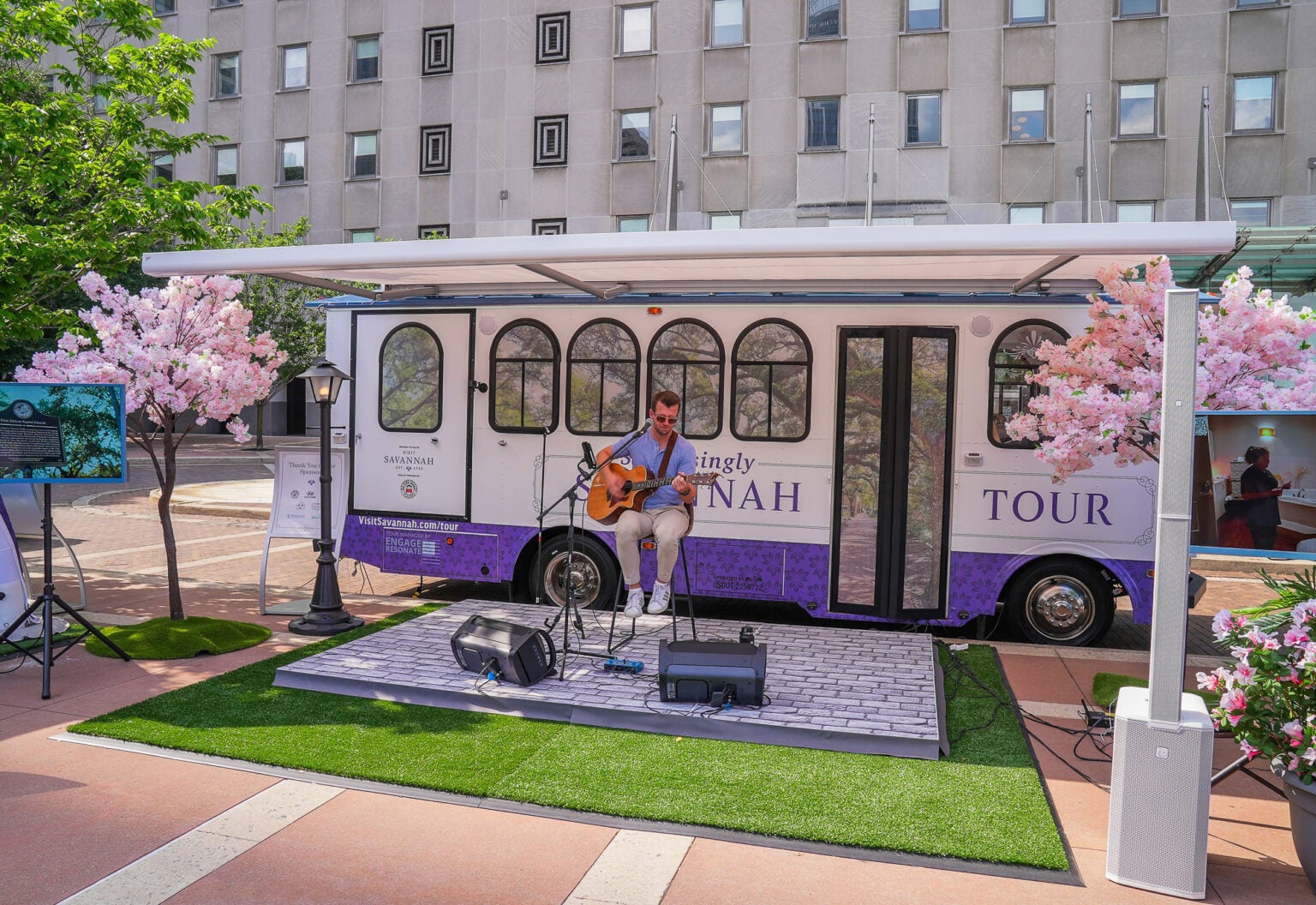 10 Mobile Tour Insights from Walmart, Stanley, Jameson and More