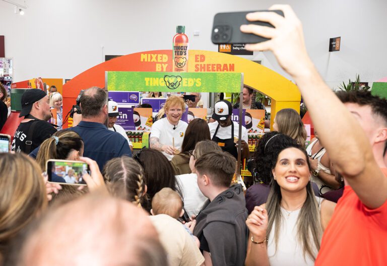 The Brief: ‘Sauceographs’ and Painting the Rent