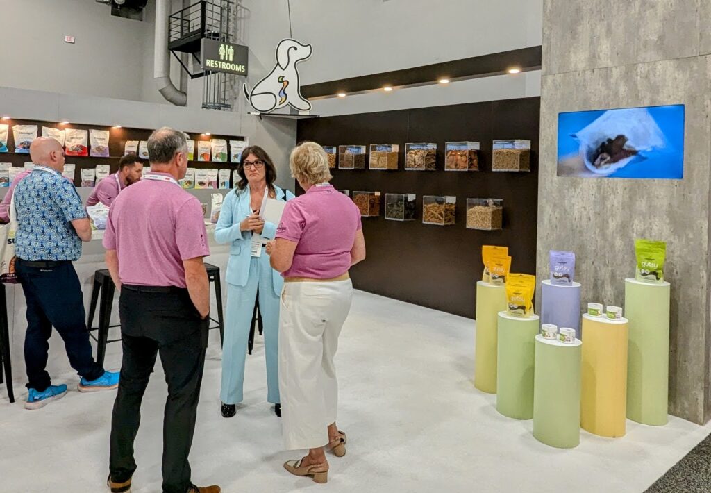 Field Report: Six Exhibit Trends from SuperZoo 2024 - Event Marketer