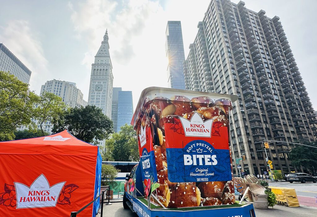 King’s Hawaiian Launches the Snack House Tour with Eli Manning