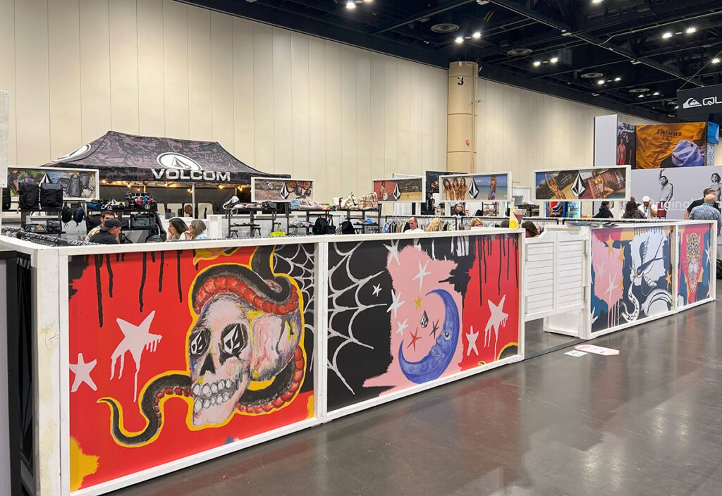 Surf Expo Exhibit Trends: Pony Walls, Wood Features, Live Models