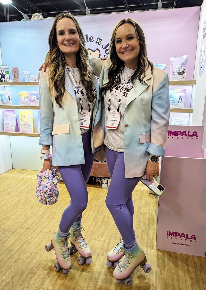 Dress Like a Rockstar: What to Wear to Trade Shows - Event Marketer